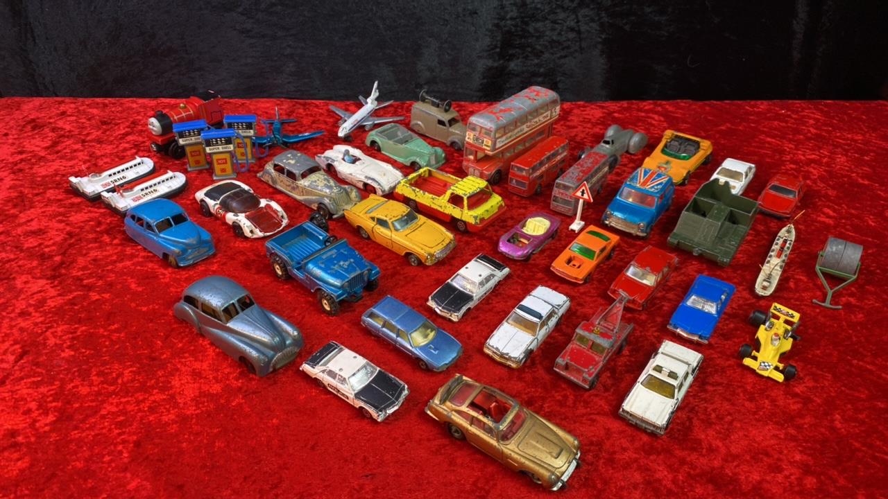 Collection of vintage diecast model toy cars, trucks, buses, planes etc ...