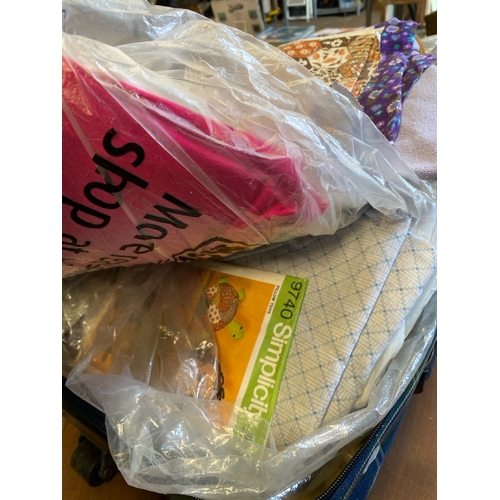 A Lot for the Teddy Bear or cushion makes, lovely fur fabrics and ...