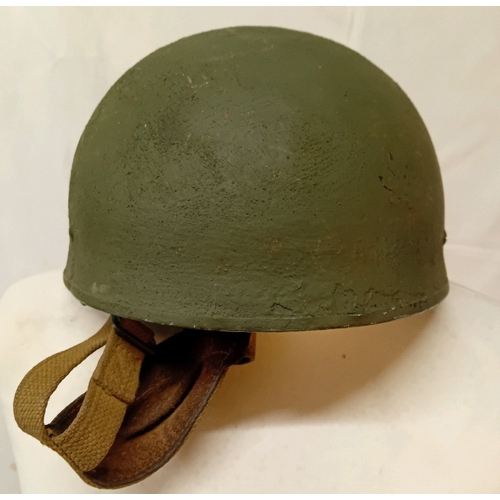 Airborne, Parachute regiment WW2 type steel helmet, size 7& 3/8 1956, suez.