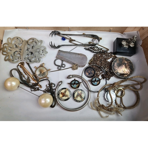 Lovely collection of vintage metal items, including stylish possibly ...