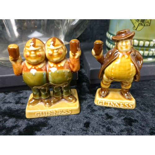 Huge glass Guiness 2pt tankard, china Guinness tankard and two ...