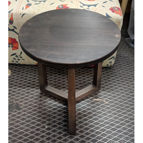 FLEXFORM JIFF TABLE, 46.5cm x 49cm diam.