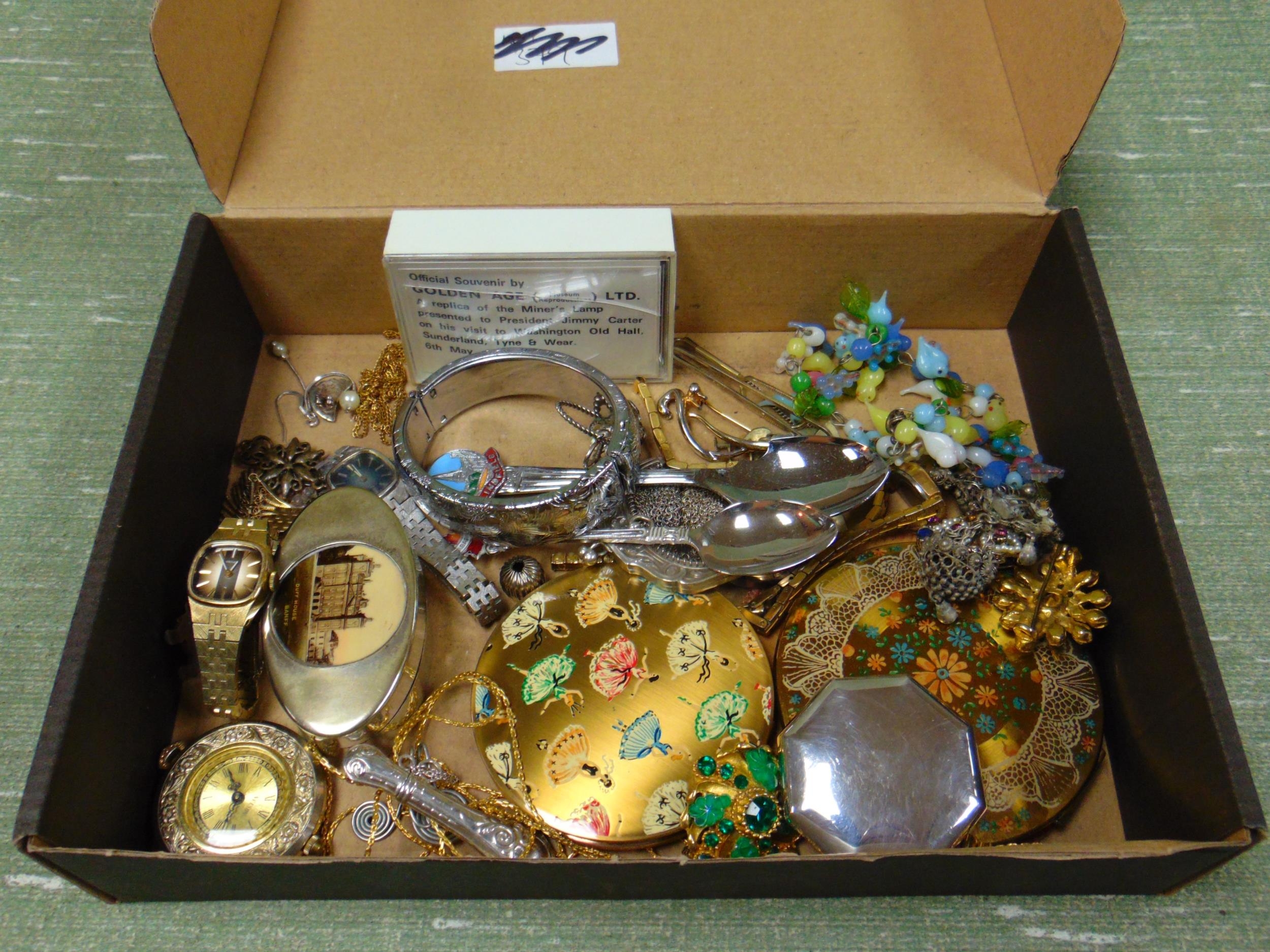 Box of trinkets.