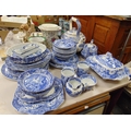 Comprehensive Spode Italian pattern blue and white dinner service.