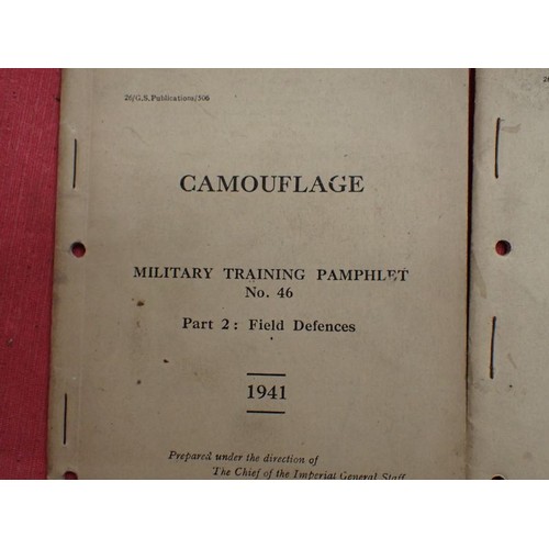 Four WW2 British army training pamphlets 180 mm tall, complete and in ...