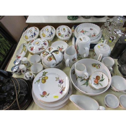 A collection of Royal Worcester Evesham pattern china together with ...