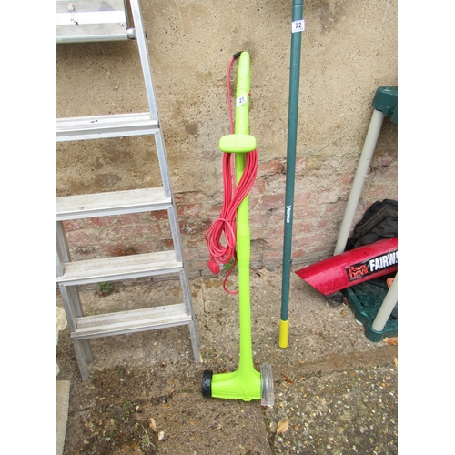 Garden Gear Electric Weed Sweeper