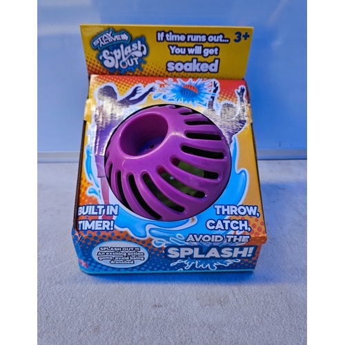 Splash Out Throwing & Catching Water Balloon - New