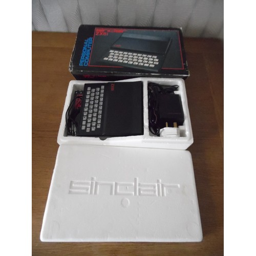 ZX81 computer boxed in great condition. Working.