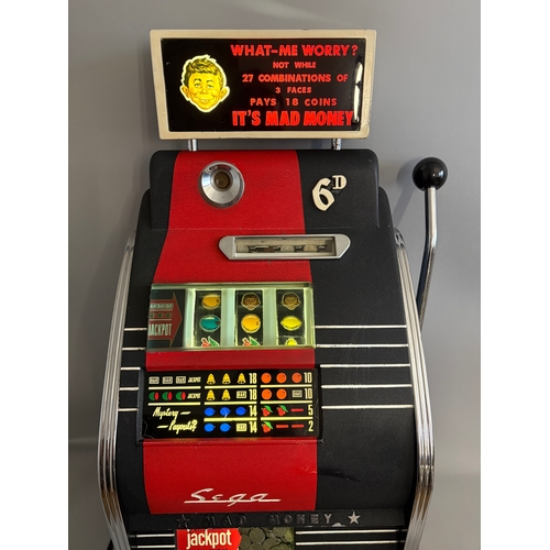 Sega 'Mad Money' Sixpence (6D) Slot Machine/One arm bandit. 1964 in ...