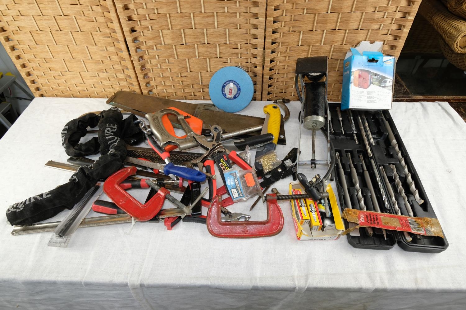 A lot of assorted tools including a Rabone Chesterman tape measure, a ...