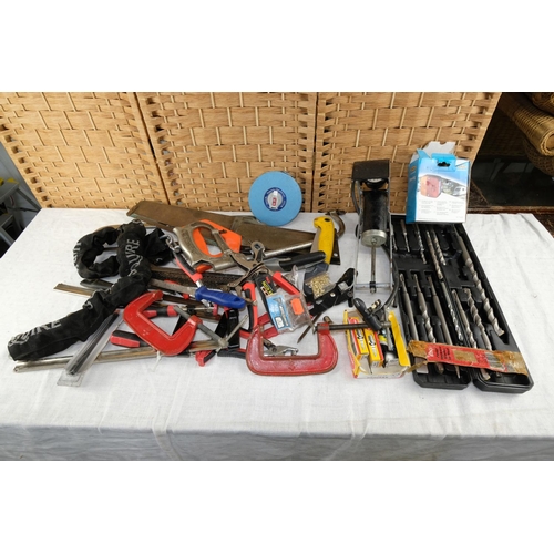 A lot of assorted tools including a Rabone Chesterman tape measure, a ...