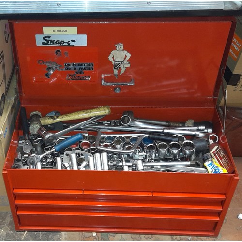 SNAP ON DESK TOP TOOL CHEST CONTAINING SNAP ON AND OTHER TOOLS