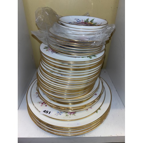 LYNTON PORCELAIN FINE BONE CHINA DERBY FLORAL PLATES