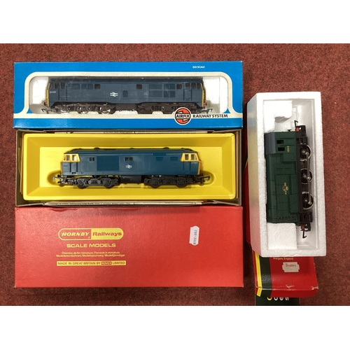Three 'OO' Gauge/4mm Boxed Diesel Locomotives, comprising Airfix Ref No ...