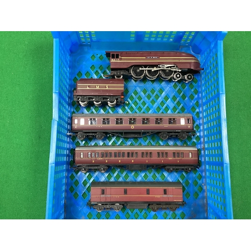 A Hornby 00 gauge Coronation Class locomotive "City of Bristol" in LMS ...