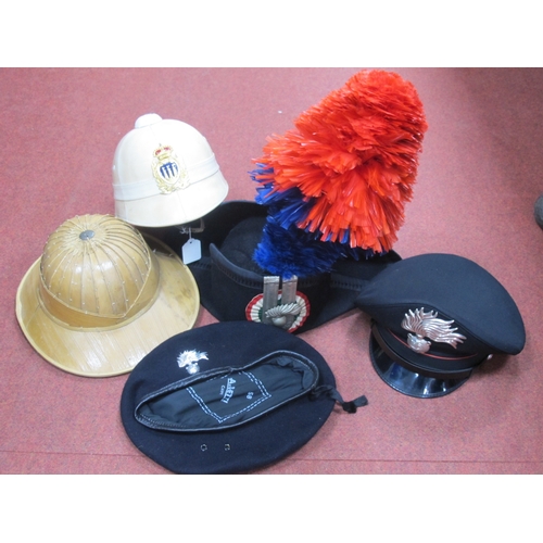Italian Carabinieri Lucerna Ceremorial Bicorne Hat, Officers peaked cap ...