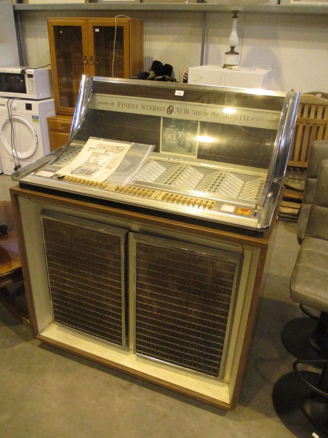 Seeburg Console ELPC 1 Juke Box