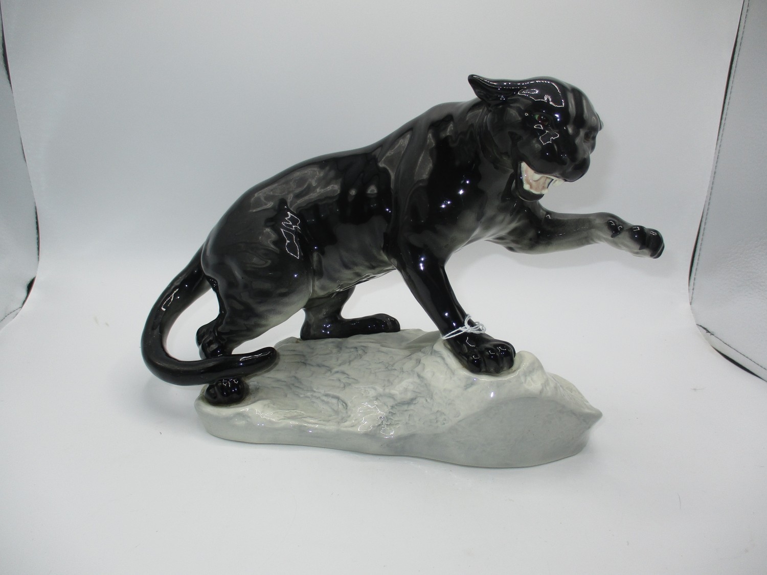 Beswick Puma No 1702