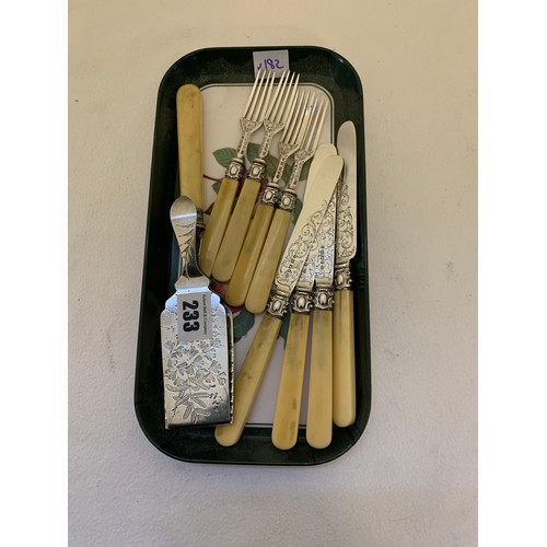 Flatware comprising a bone handled four service set of hors d'oevres ...