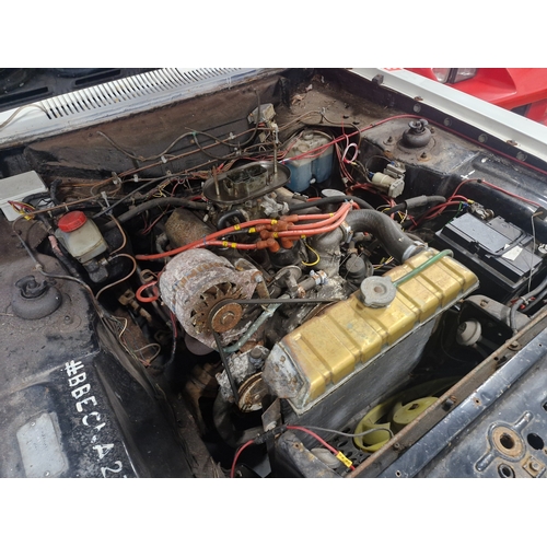 ford capri 3 litre V6 in lockheed livery runs and drives REG 'SFD797M'
