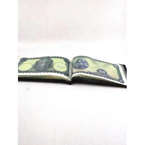 A collection of Lady Lavery bank notes containing thirteen £10 notes ...