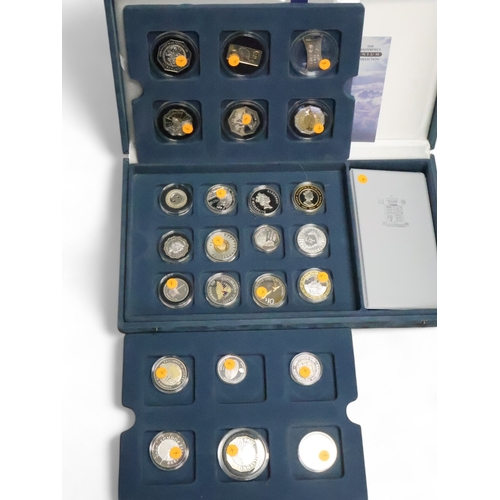 A collection of silver coins in box, total weight of coins approx. 598 ...