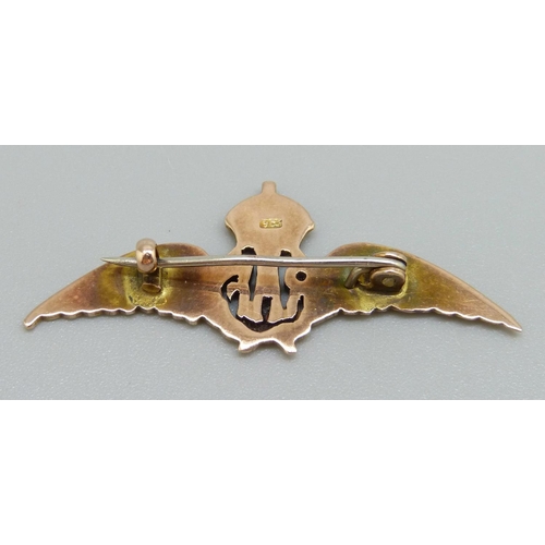 A 9ct gold RAF sweetheart brooch, 4g, metal pin