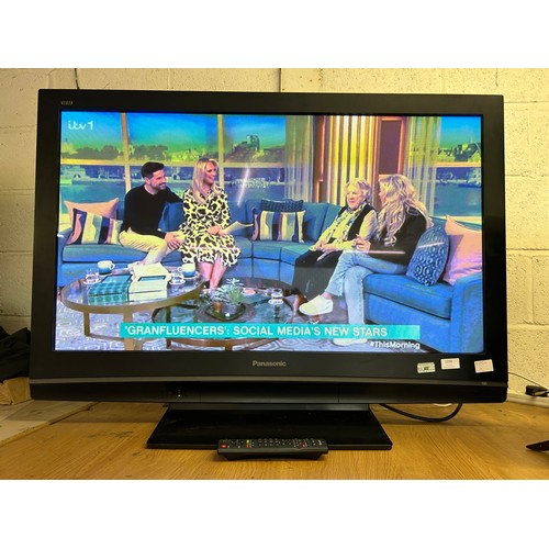 Panasonic Viera 42" Plasma TV with remote