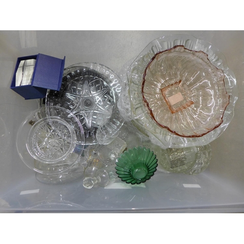 A collection of assorted glassware **PLEASE NOTE THIS LOT IS NOT ...