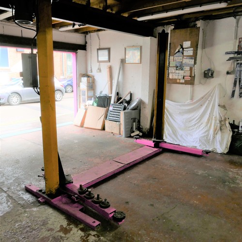 A Tecalemit Twintec MK5 2.5 tonne two-post automotive vehicle lift, cat ...