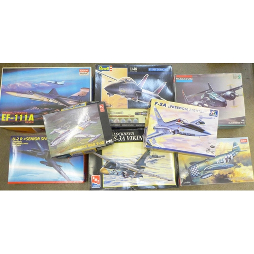 Eight aircraft model kits; Lockheed S-3A Viking, Black Widow P-61 and ...
