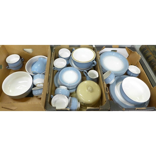 Denby blue dinnerwares, seven dinner plates, four medium and seven ...