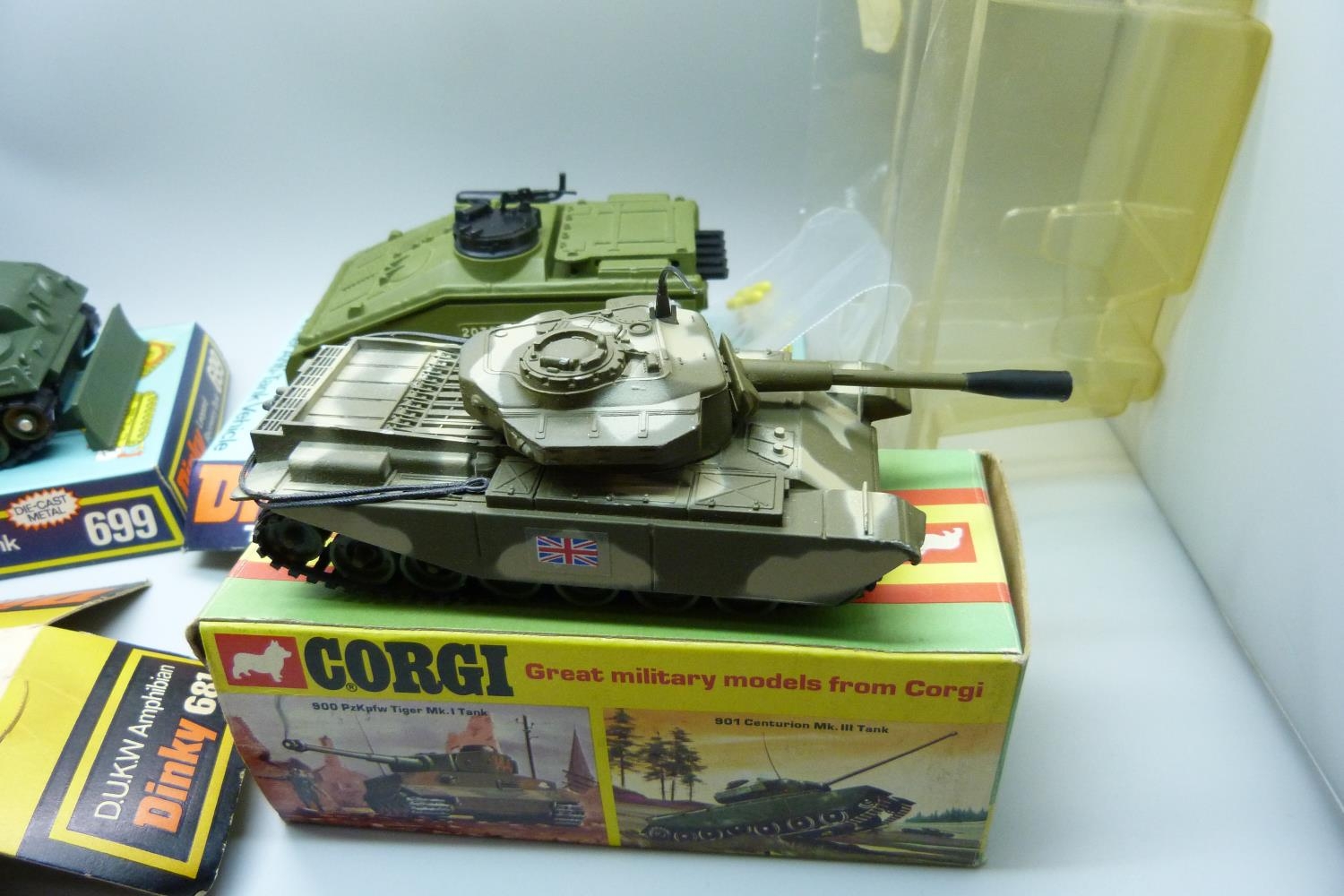 A D.U.K.W. Amphibian Dinky Toys 681 model Speed Wheels in original ...