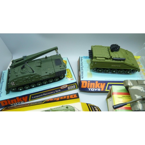 A D.U.K.W. Amphibian Dinky Toys 681 model Speed Wheels in original ...