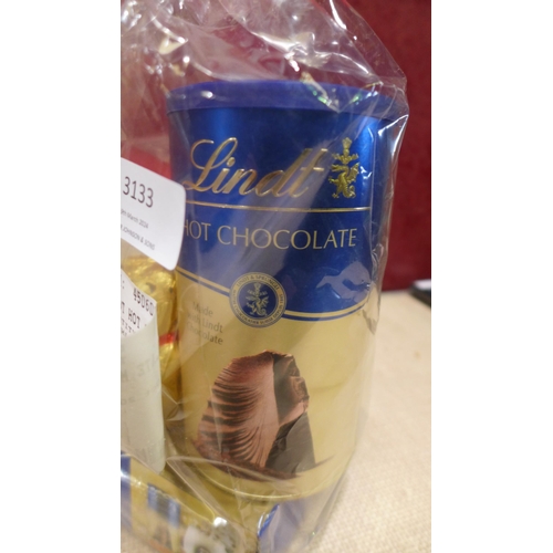 Lindt Hot Chocolate Mug Gift Set (315-176) *This lot is subject to VAT