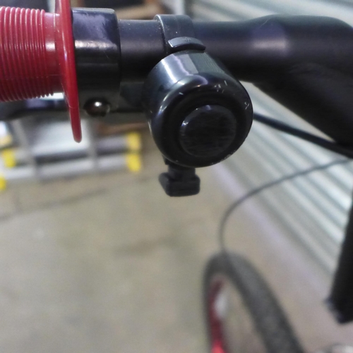 A Mission cycles Trike MX with Shimano gear set, custom wheels and an ...