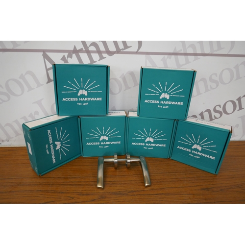 6 boxed Access hardware door handles