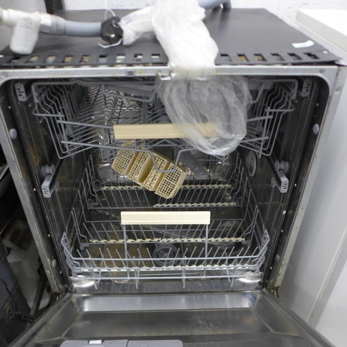 A SMEG - model 8102400201 cream coloured retro style dishwasher