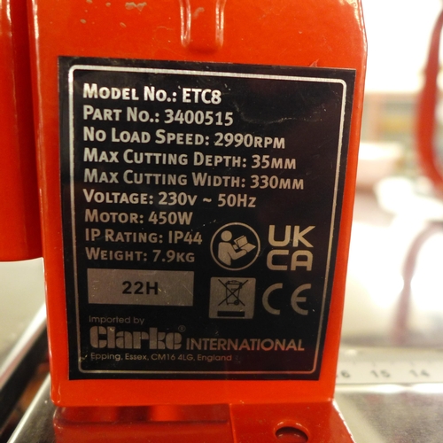 A sample Clarke ETC8 230v electric tile cutter* This lot is subject to VAT