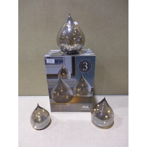 LED glass raindrops (352-231) *This lot is subject to VAT