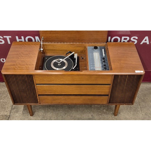 A Bush teak stereogram