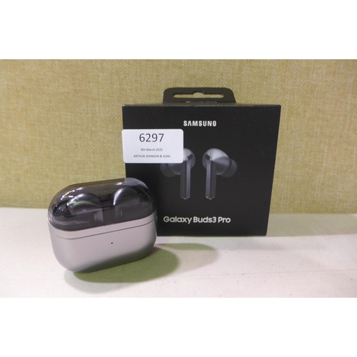 Samsung Galaxy Buds3 Pro wireless ear buds, model no: SM-R630 *This lot ...