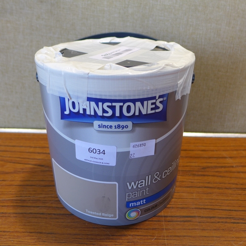 Johnstones Toasted Beige matt wall paint (Am3-22) *This lot is subject ...