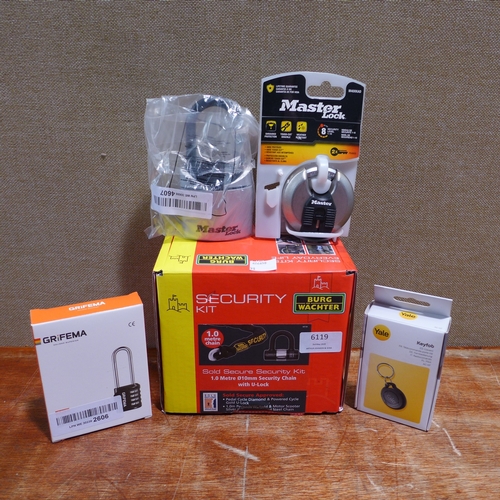 Quantity of padlocks and locks including Burg Watcher 1m security chain ...
