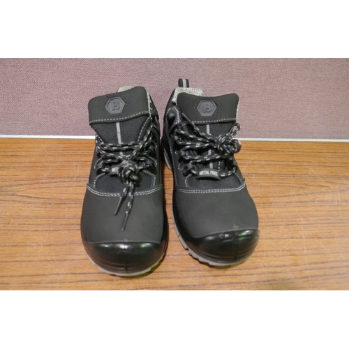 Blackrock S3 Carson Composite Safety Trainers, Water Resistant ...