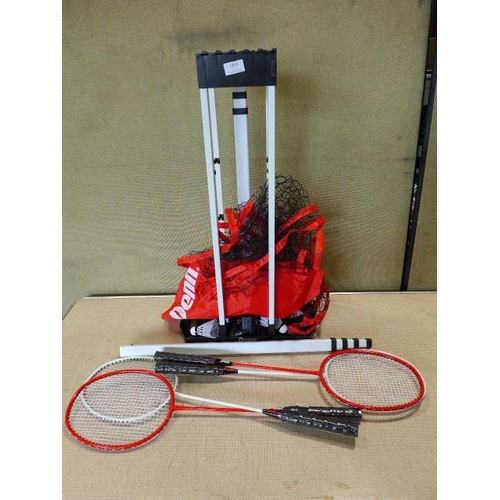 Penn badminton set (358-209) *This lot is subject to VAT