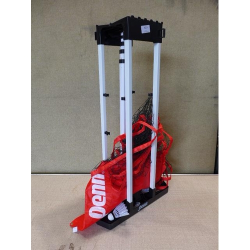 Penn badminton set (358-209) *This lot is subject to VAT