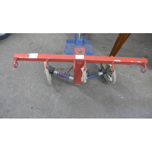 A vintage Karatarn training cart