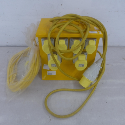 A 6 slot 110v splitter box and a 110v extension lead